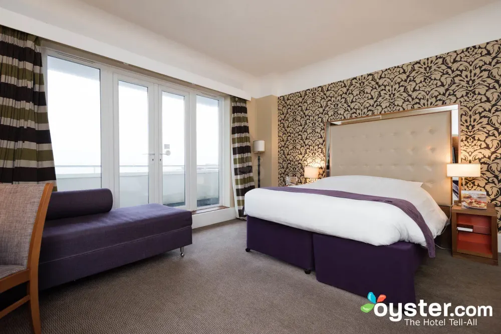 Premier Inn Bournemouth Central Hotel Review: What To REALLY Expect If ...