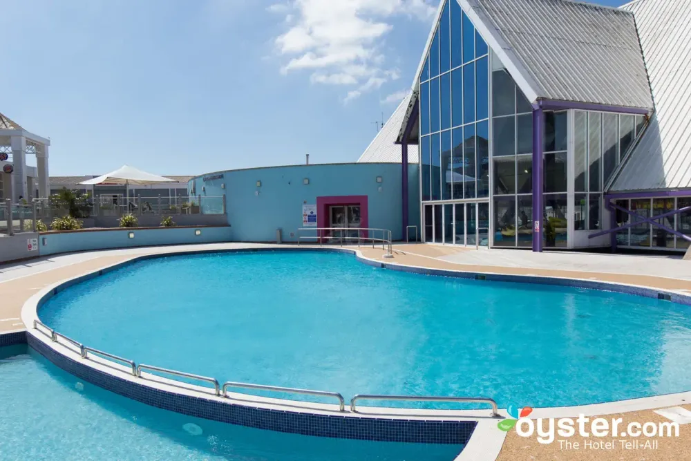 Combe Haven Holiday Park - Haven Review: What To REALLY Expect If You Stay