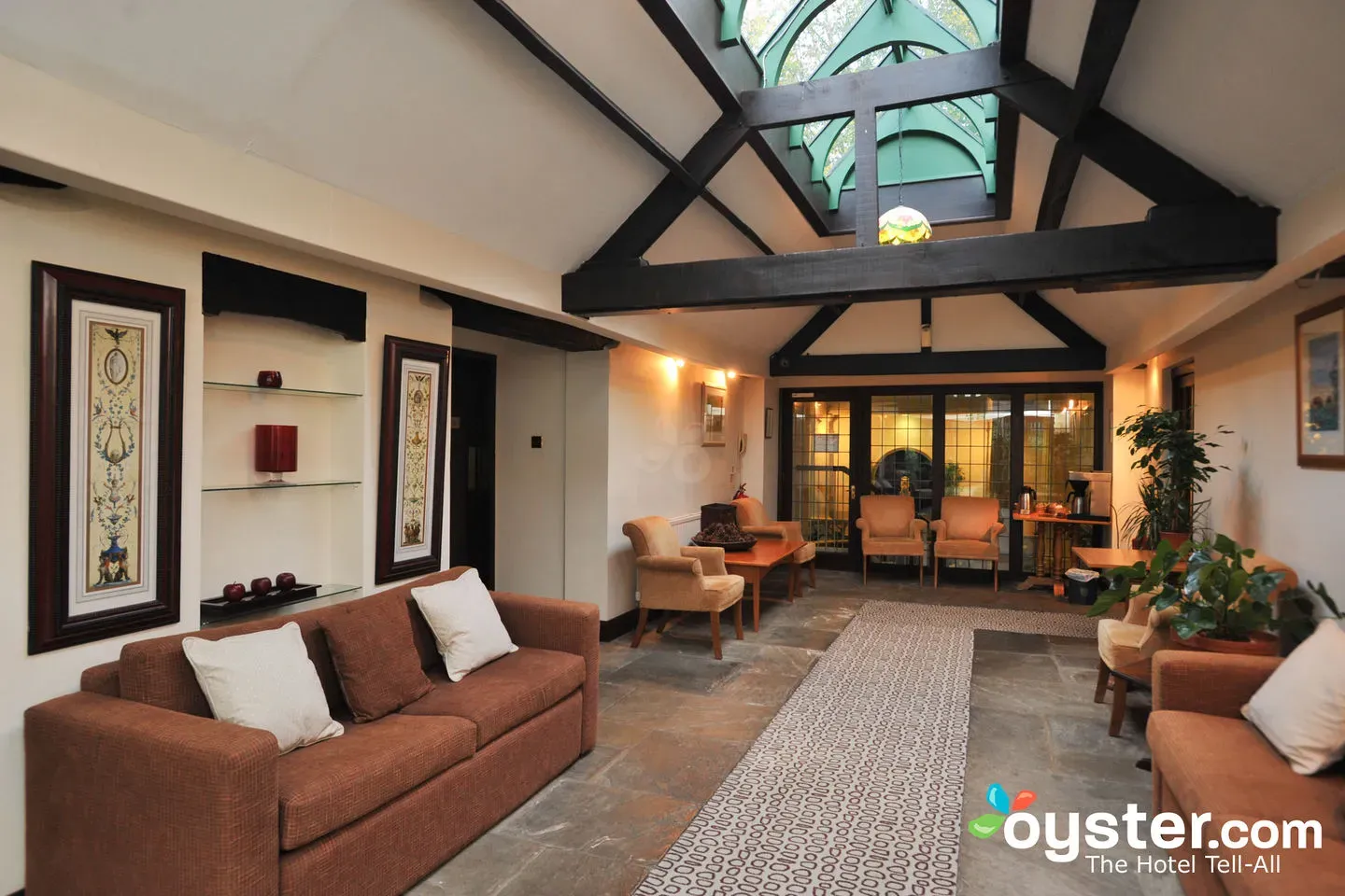 Charingworth Manor Review: What To REALLY Expect If You Stay | Oyster.com