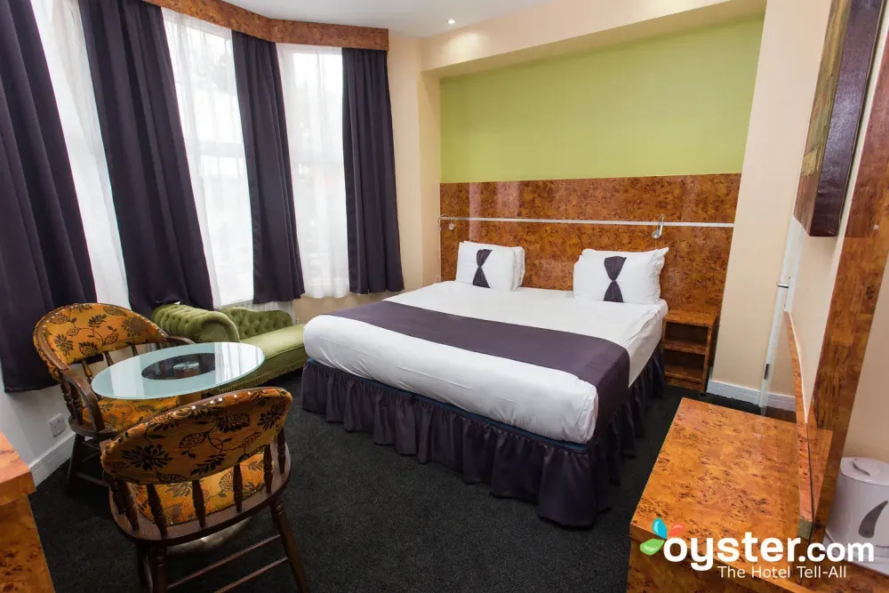 Clapham South Belvedere Hotel Review: What To REALLY Expect If You Stay