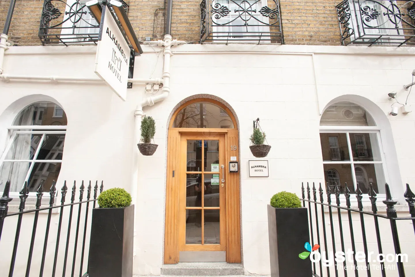 Alhambra Hotel Review: What To REALLY Expect If You Stay