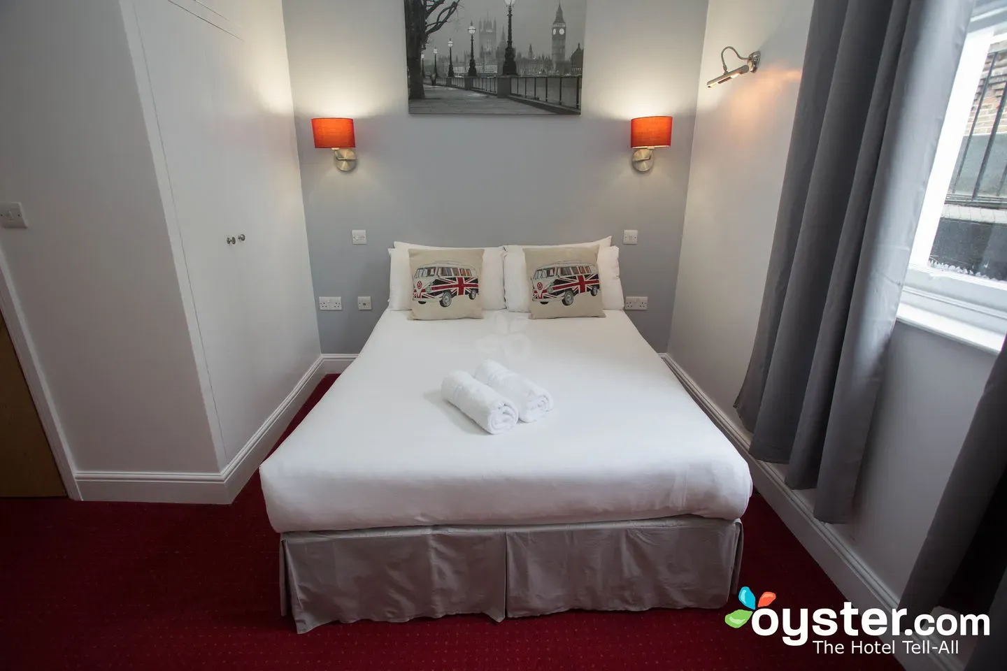 Castleton Hotel Review: What To REALLY Expect If You Stay