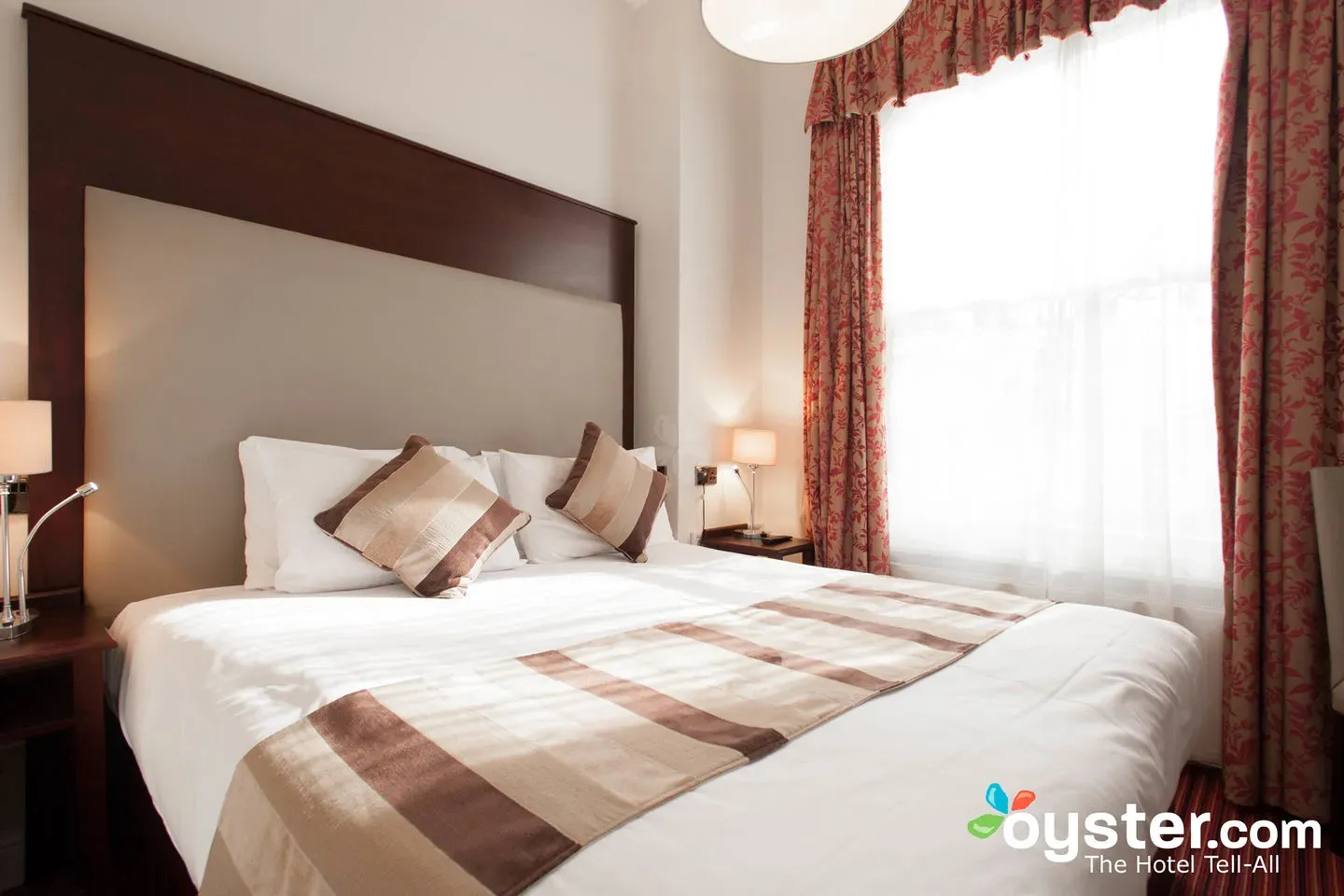 Reem Hotel Review: What To REALLY Expect If You Stay | Oyster.com