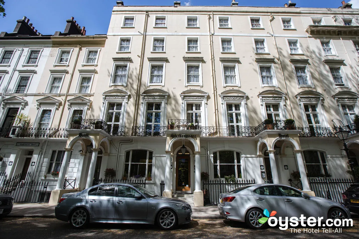 Shakespeare Hotel Review: What To REALLY Expect If You Stay