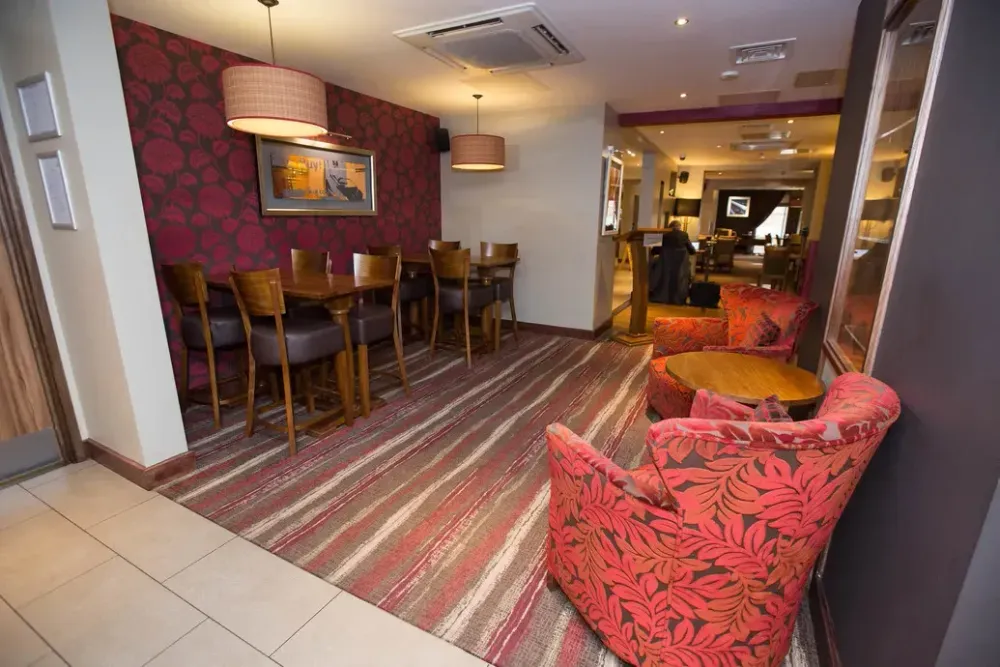 Premier Inn London Ealing Hotel | Oyster.com Hotel Photos