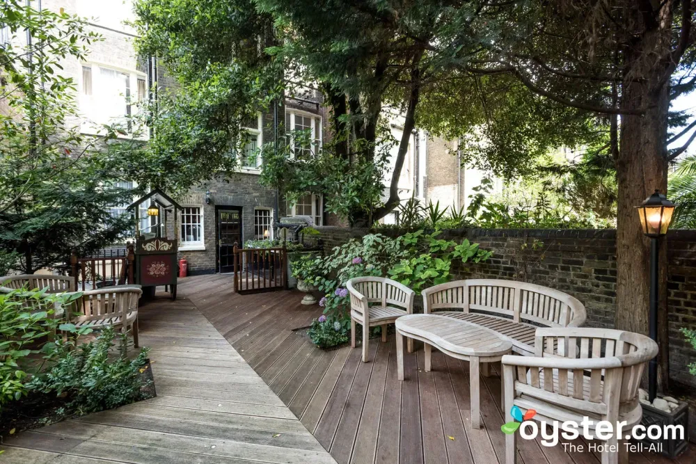 Regency House Hotel Review: What To REALLY Expect If You Stay | Oyster.com