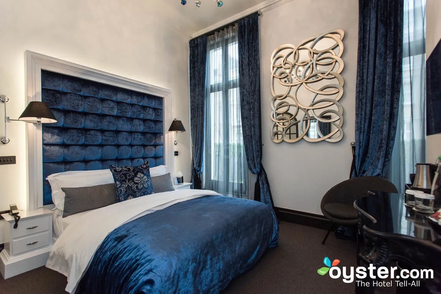 The Exhibitionist Hotel Review: What To REALLY Expect If You Stay ...