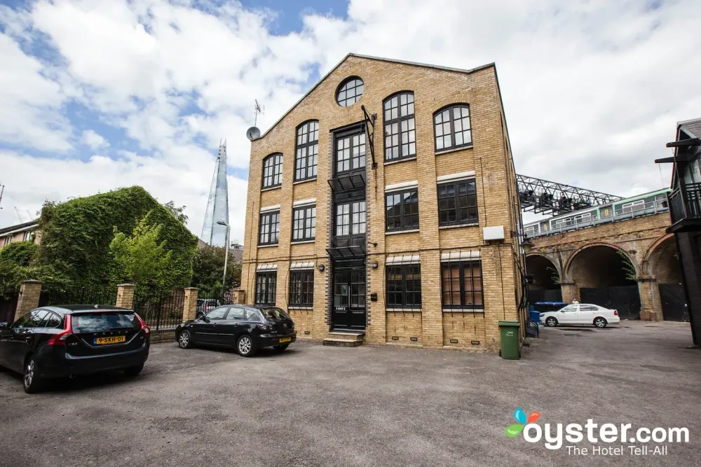 Gate House Apartments, Tower Bridge Review: What To REALLY Expect If ...