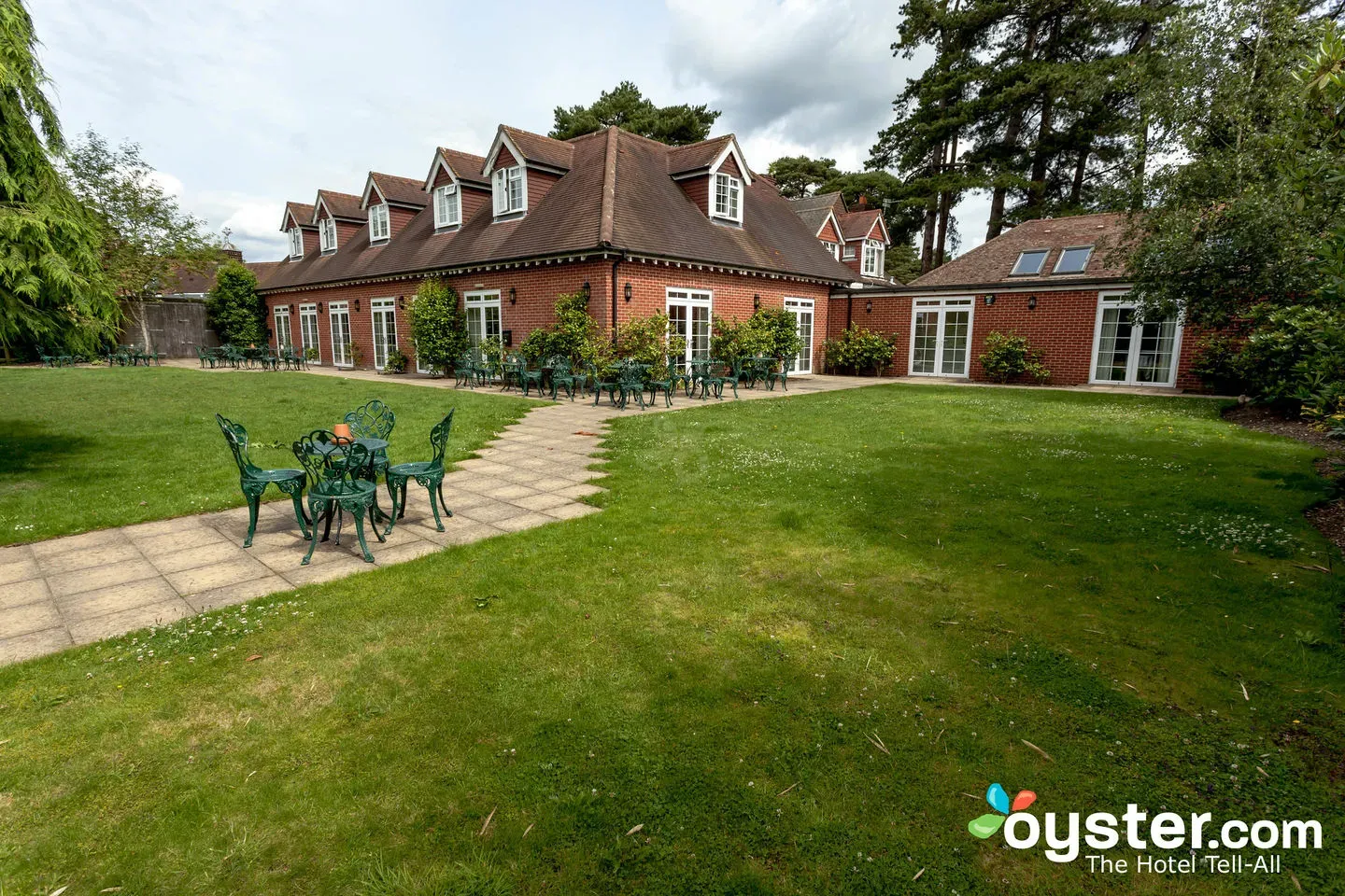 Beaulieu Hotel Review: What To REALLY Expect If You Stay