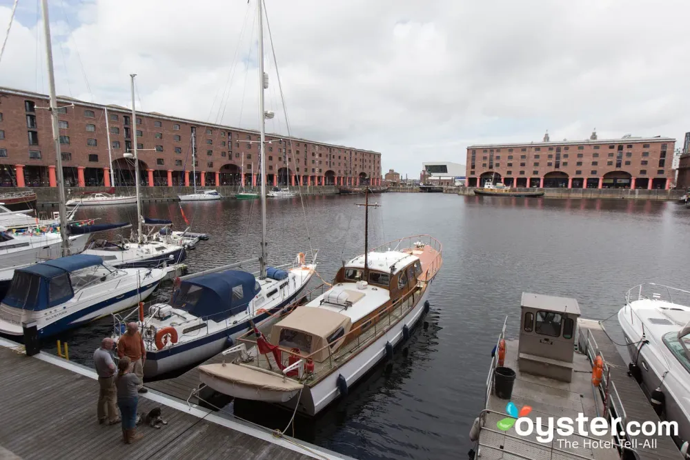 Premier Inn Liverpool City Centre (Albert Dock) Hotel Review: What To ...