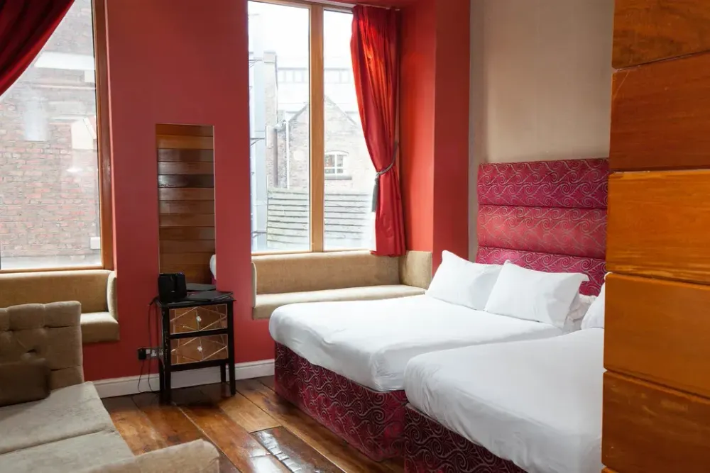 Signature Living Hotel | Oyster.com Hotel Photos