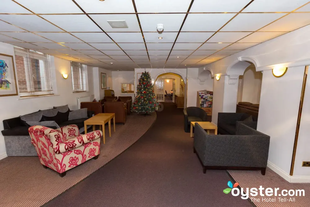 Allesley Hotels & Resorts | Oyster.com Hotel Reviews