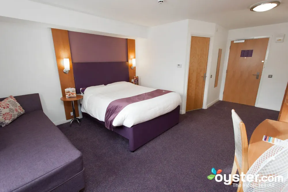 Walsall Hotels & Resorts | Oyster.com