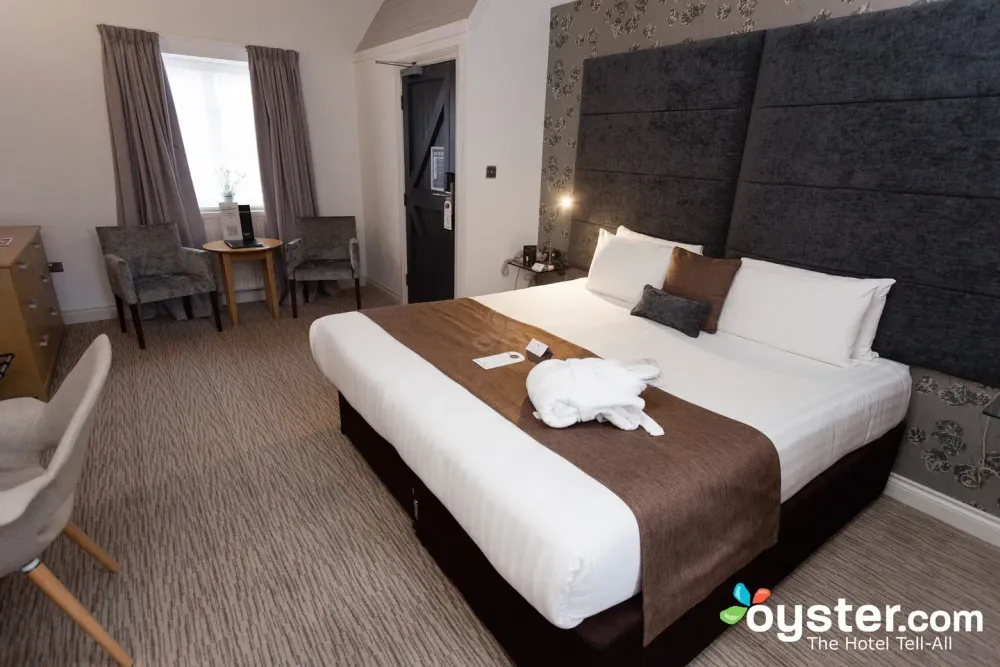 The Mount Hotel Country Manor Review: What To REALLY Expect If You Stay ...