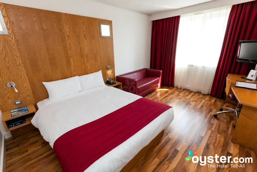 Ramada by Wyndham Belfast City Centre Review: What To REALLY Expect If ...