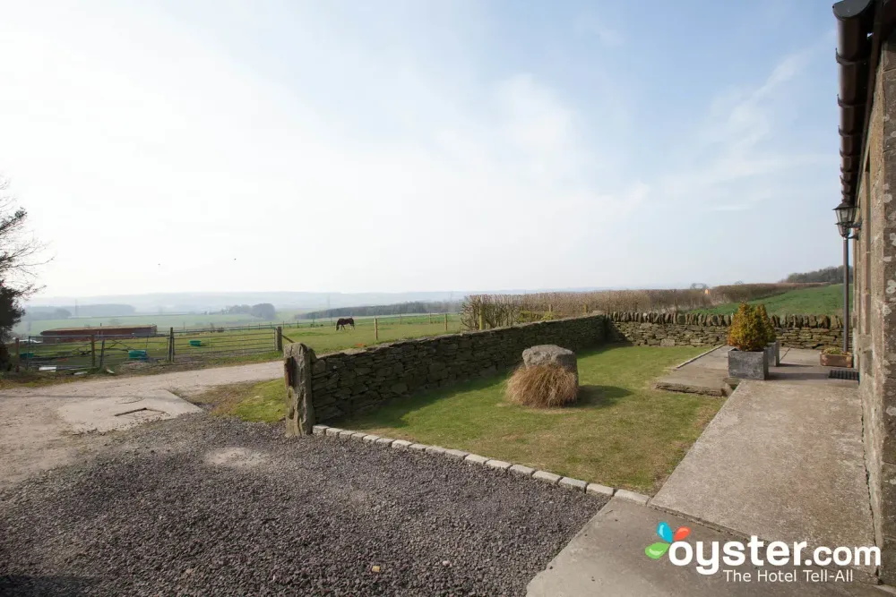 Dundee Hotels & Resorts | Oyster.com Hotel Reviews