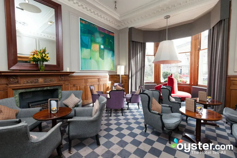 The Bonham Hotel Review: What To REALLY Expect If You Stay