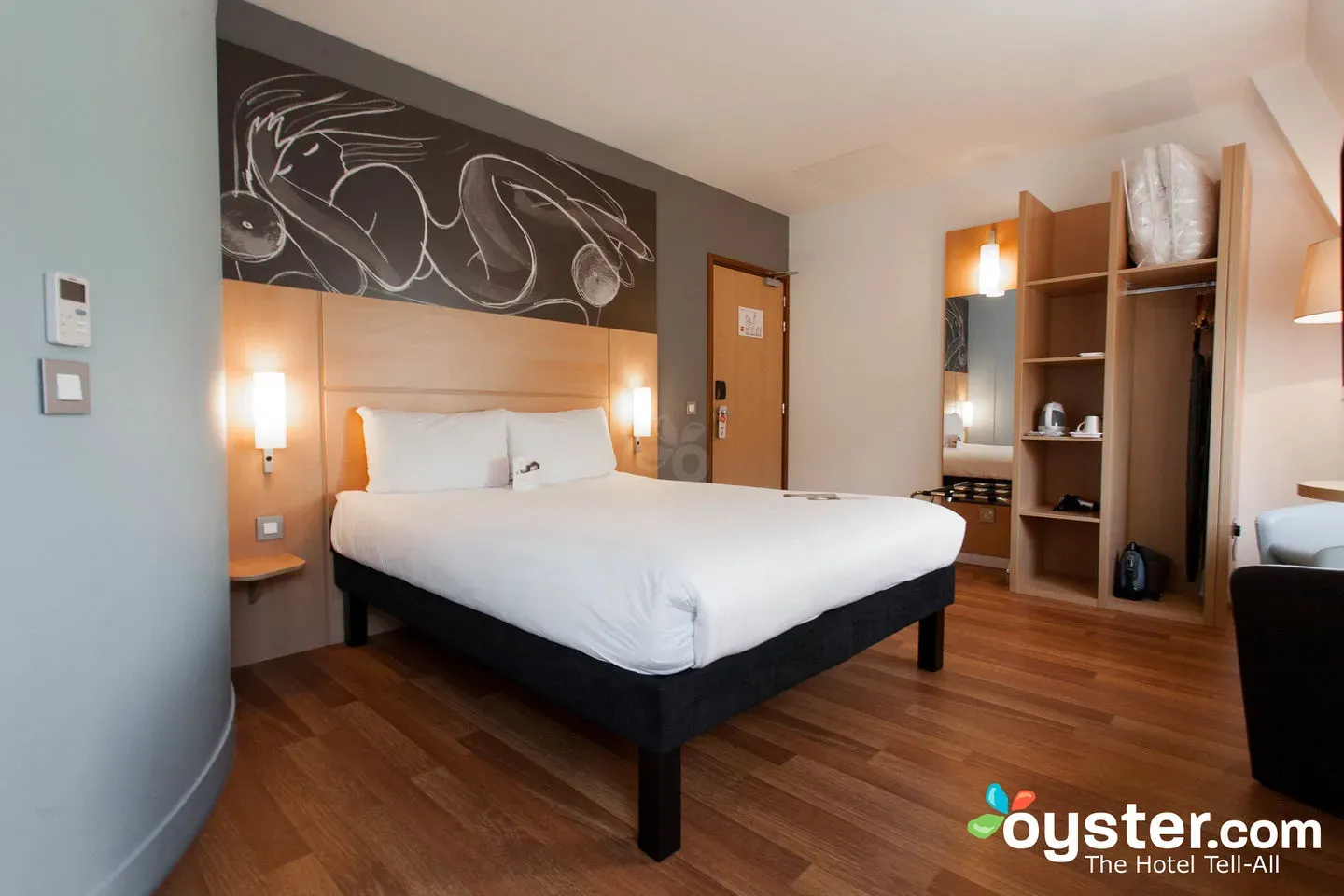 Ibis Edinburgh Centre South Bridge Review: What To REALLY Expect If You ...