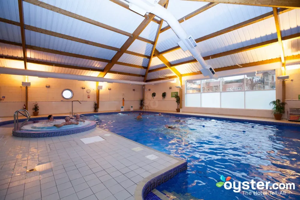 The Best Value Hotels in Edinburgh | Oyster.com