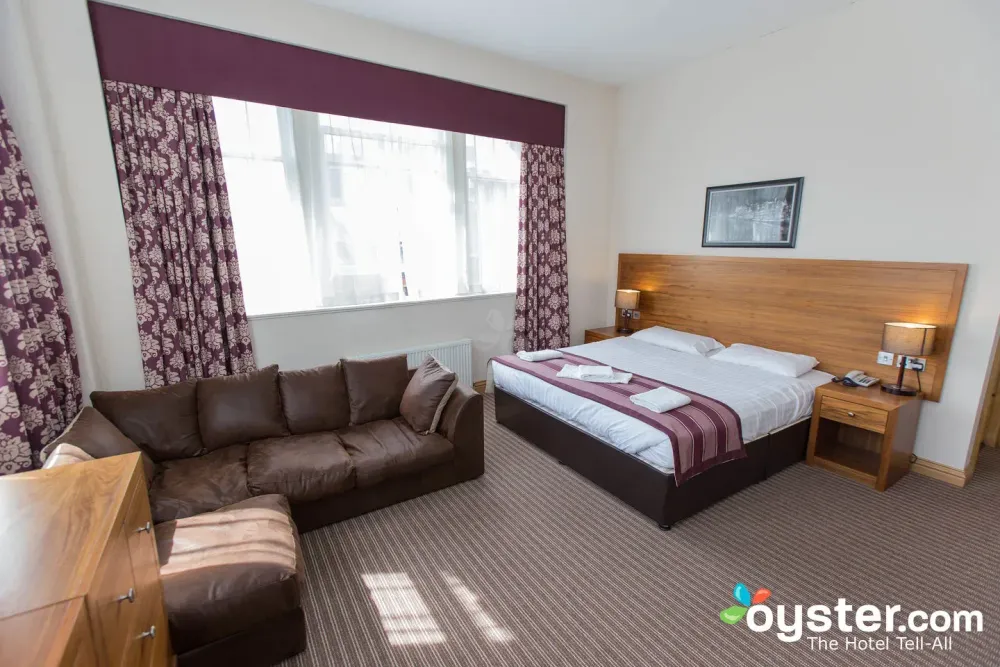 Alexander Thomson Hotel Review: What To REALLY Expect If You Stay ...
