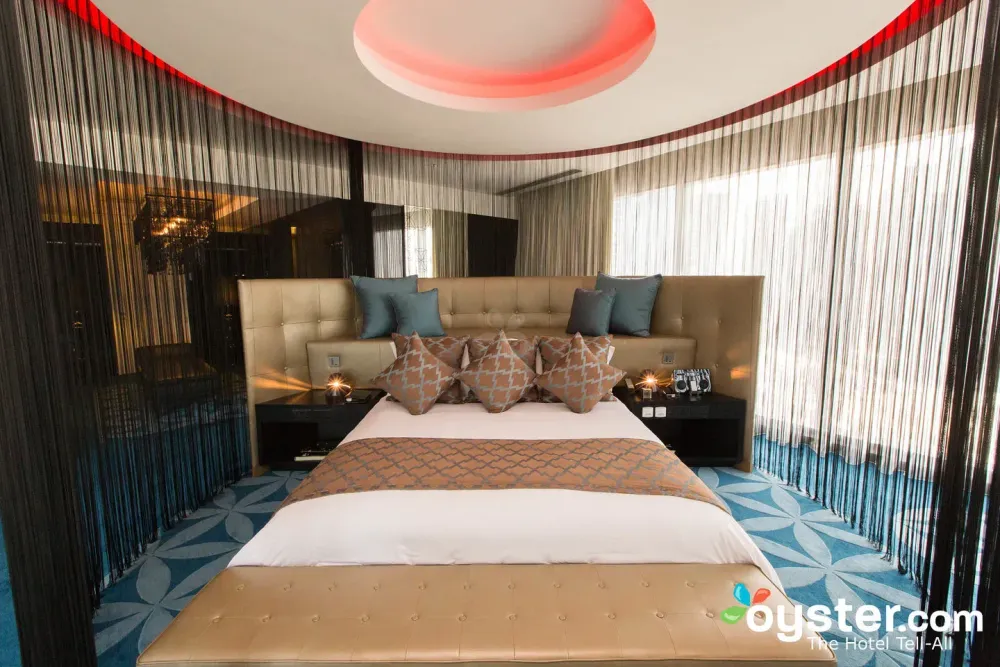 Doha Hotels & Resorts | Oyster.com Hotel Reviews