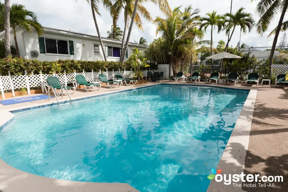 Bay View Suites Paradise Island Review: What To REALLY Expect If You Stay