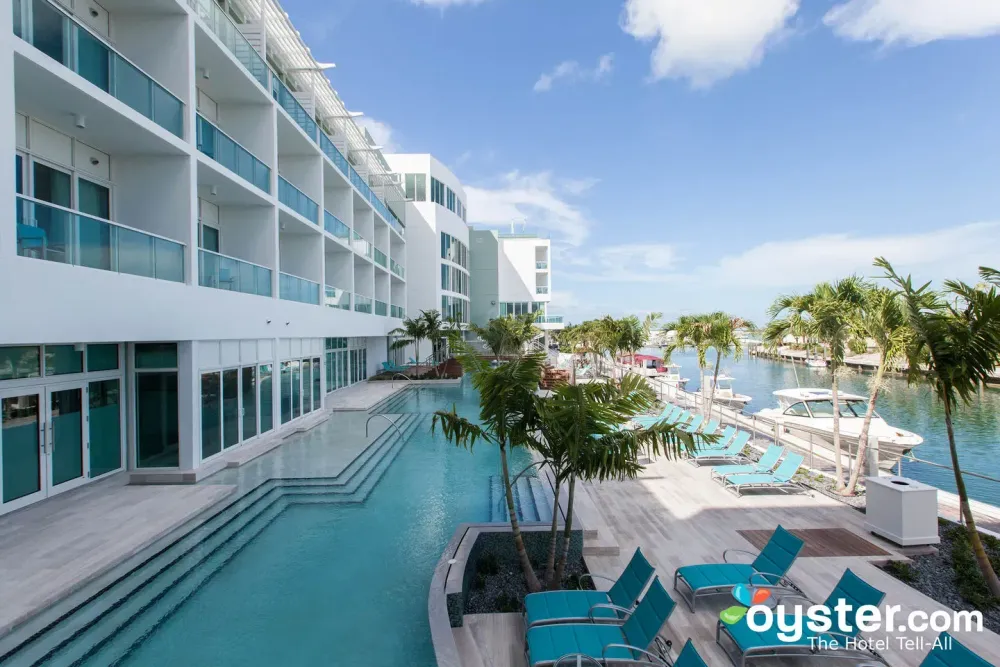Hilton At Resorts World Bimini Review: What To REALLY Expect If You ...