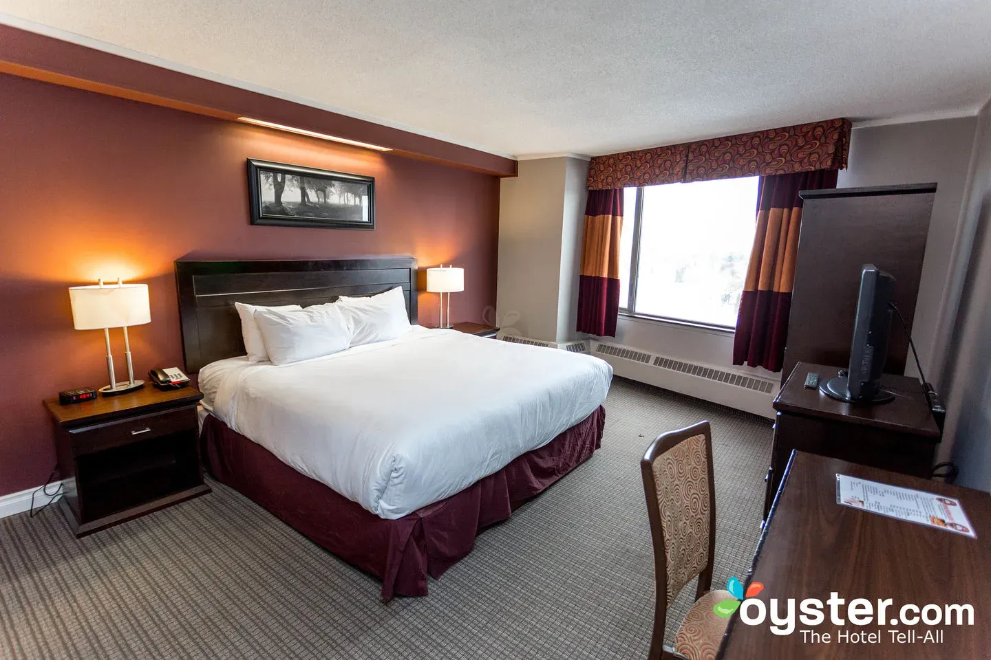 Coliseum Inn Review: What To REALLY Expect If You Stay | Oyster.com
