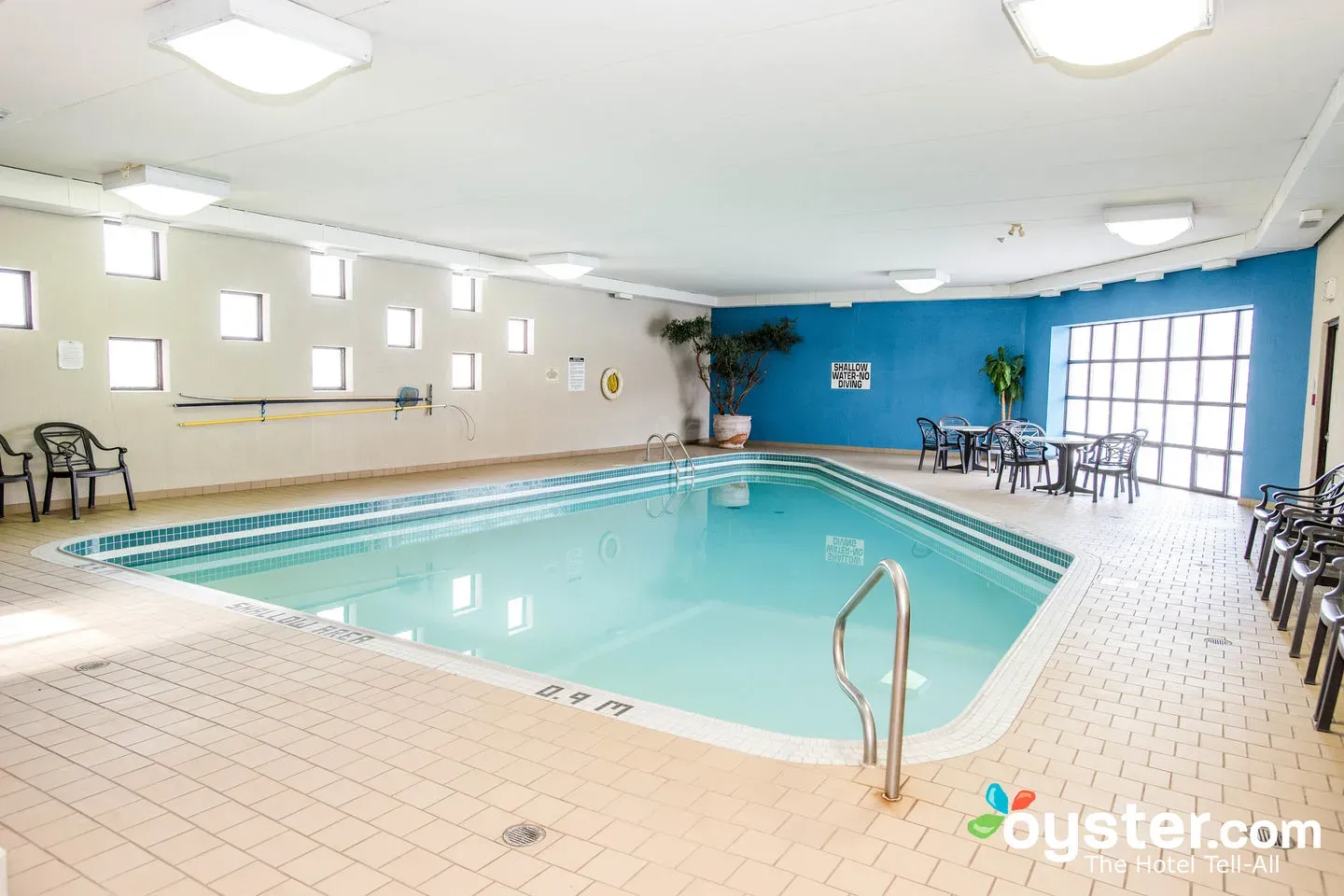 Days Inn by Wyndham Niagara Falls Near the Falls Review: What To REALLY ...