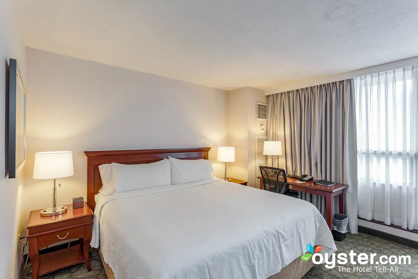 Chelsea Hotel Toronto Review: What To REALLY Expect If You Stay ...