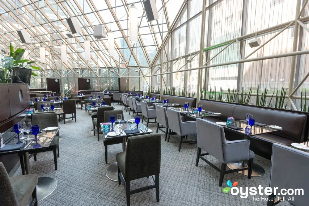 InterContinental Toronto Centre Review: What To REALLY Expect If You Stay