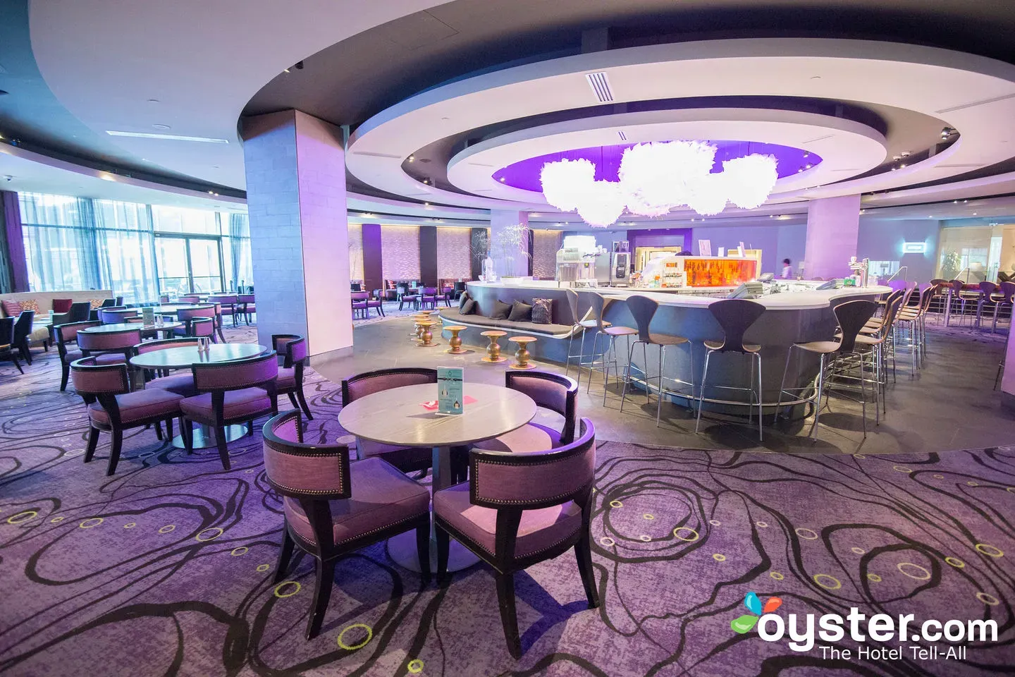 DoubleTree by Hilton Montreal Review: What To REALLY Expect If You Stay