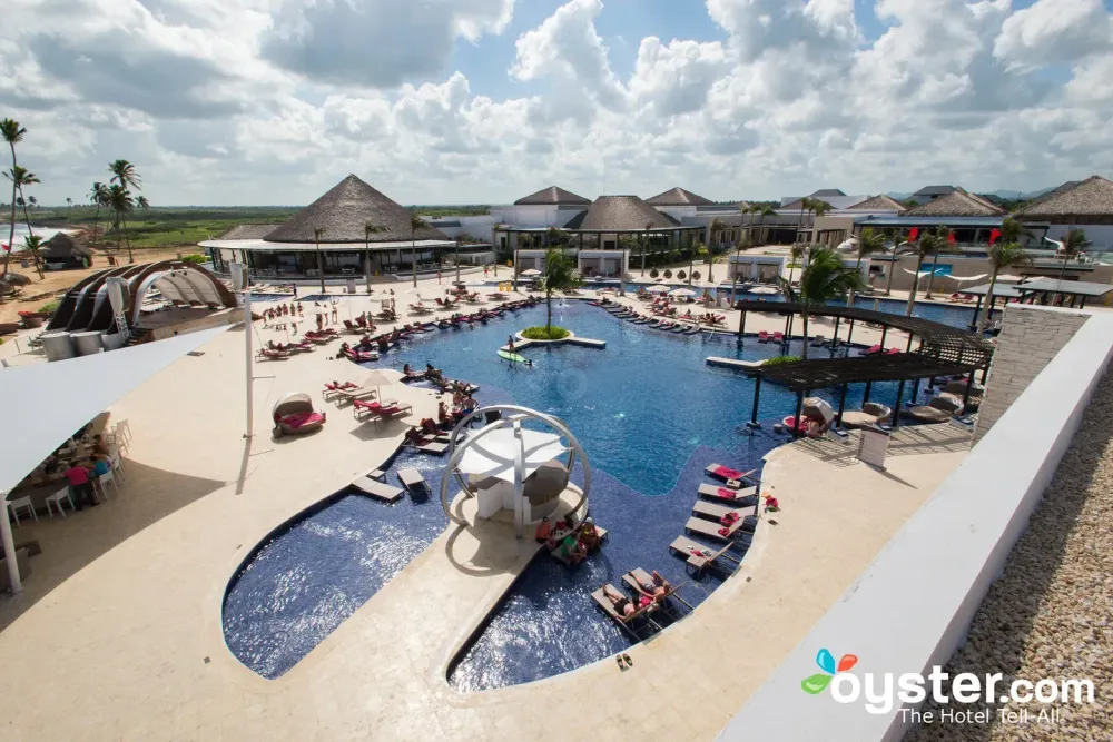 CHIC by Royalton Luxury Resorts Review: What To REALLY Expect If You Stay