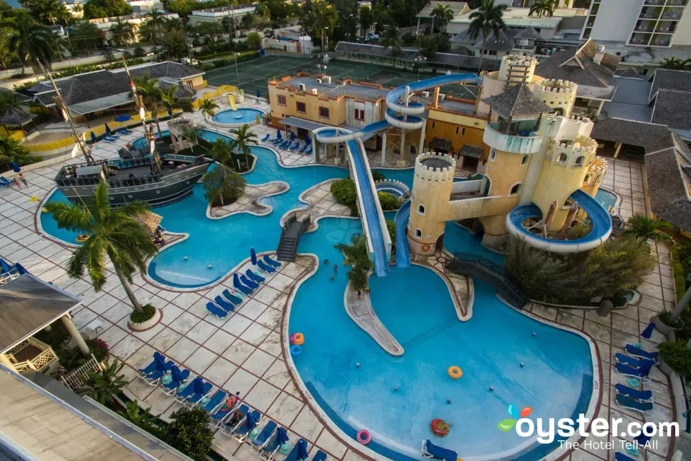 Sunscape Cove Montego Bay Review: What To REALLY Expect If You Stay