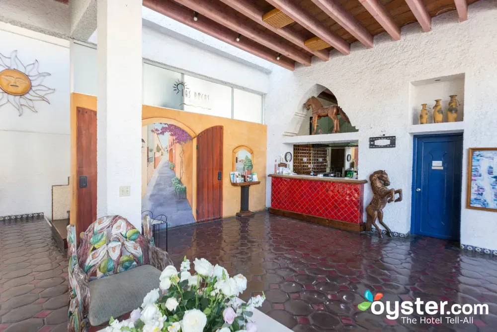 Las Rocas Resort & Spa Review: What To REALLY Expect If You Stay