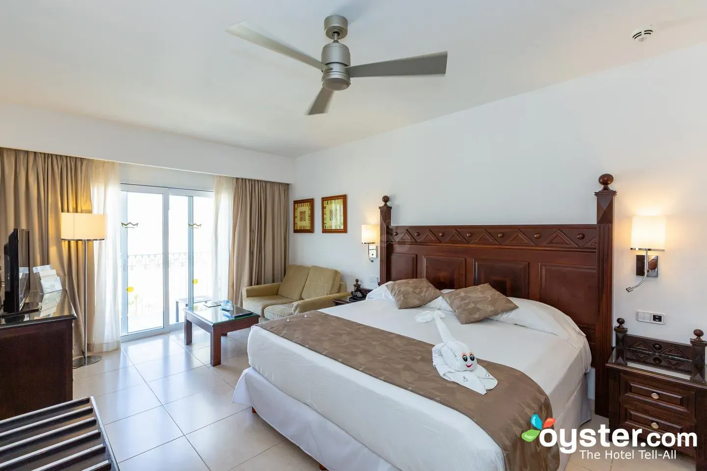 Hotel Riu Palace Cabo San Lucas Review: What To REALLY Expect If You Stay