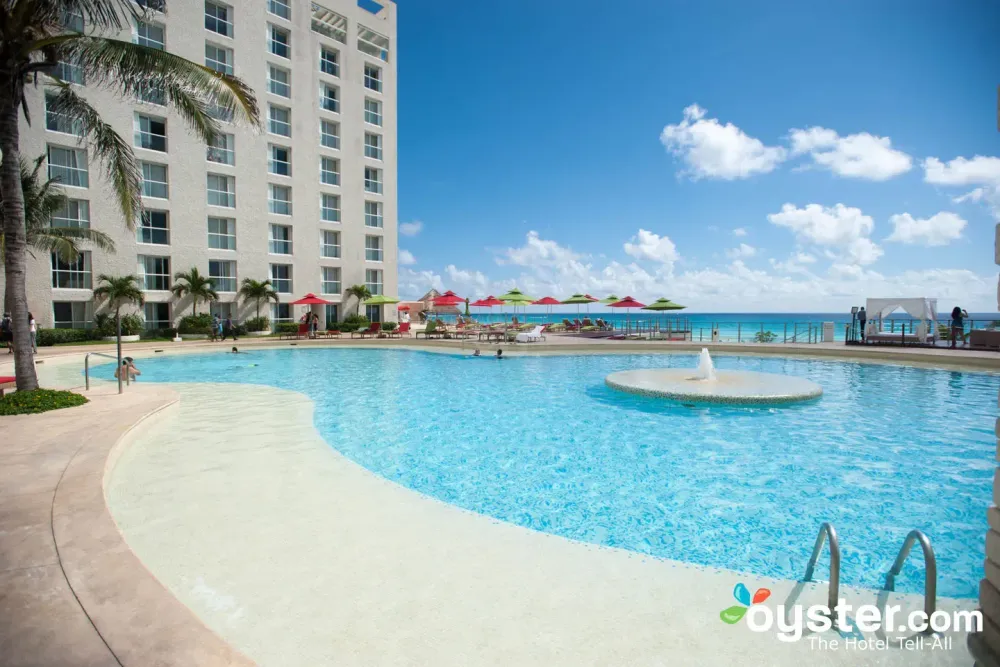 Sunset Royal Beach Resort Review: What To REALLY Expect If You Stay