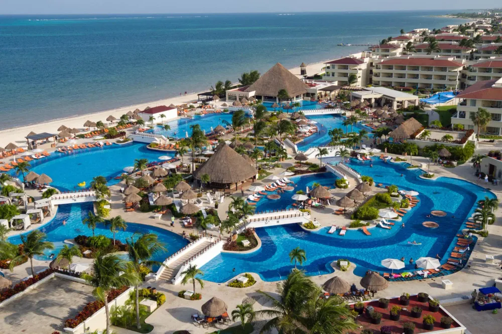 What to Expect at Moon Palace Cancun: A Comprehensive Review | Oyster.com
