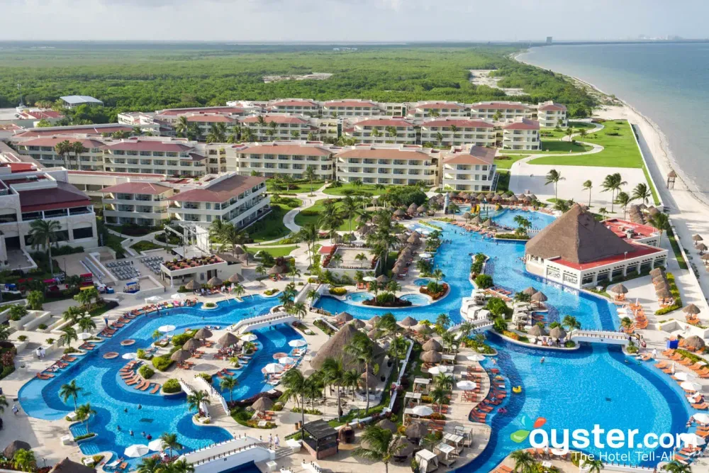 What to Expect at Moon Palace Cancun: A Comprehensive Review