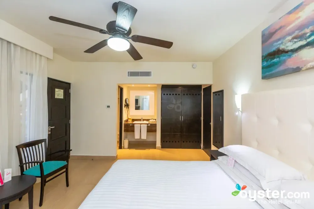 Allegro Playacar Review: What To REALLY Expect If You Stay