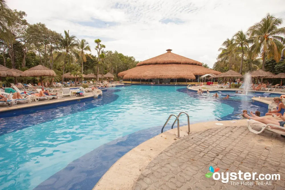Hotel Riu Tequila Review: What To REALLY Expect If You Stay