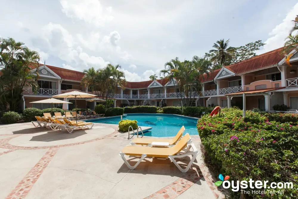 Coco Reef Resort & Spa Tobago Review: What To REALLY Expect If You Stay