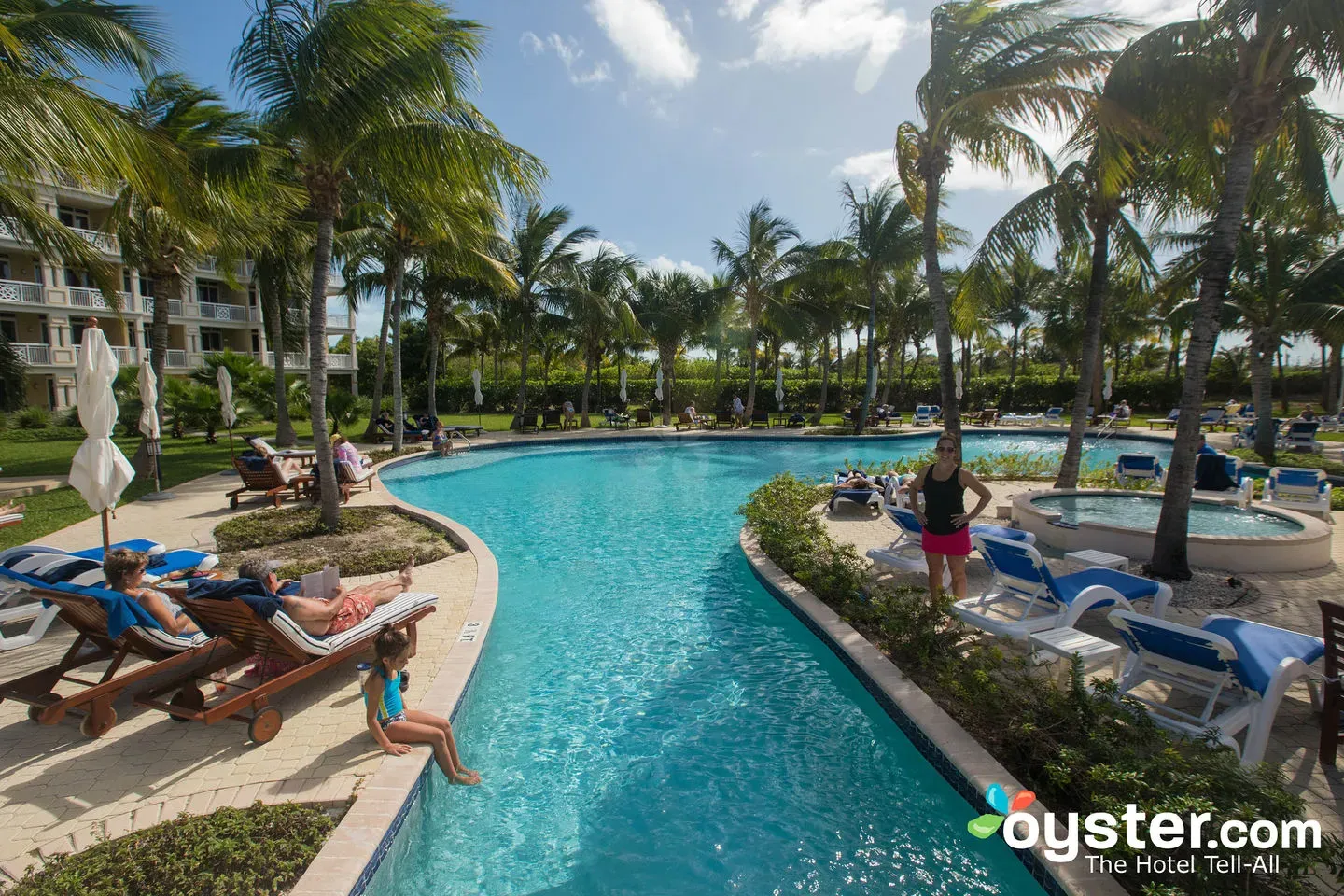 Alexandra Resort Review: What To REALLY Expect If You Stay | Oyster.com