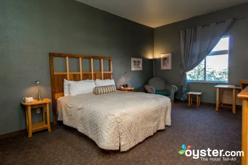 Anchorage Hotel Deals, Reviews & Photos | Oyster.com