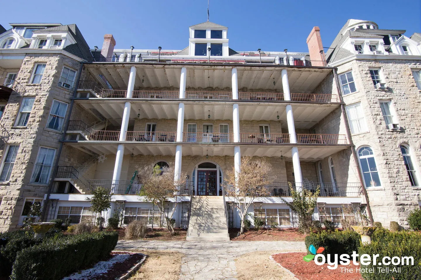 1886 Crescent Hotel & Spa Review: What To REALLY Expect If You Stay