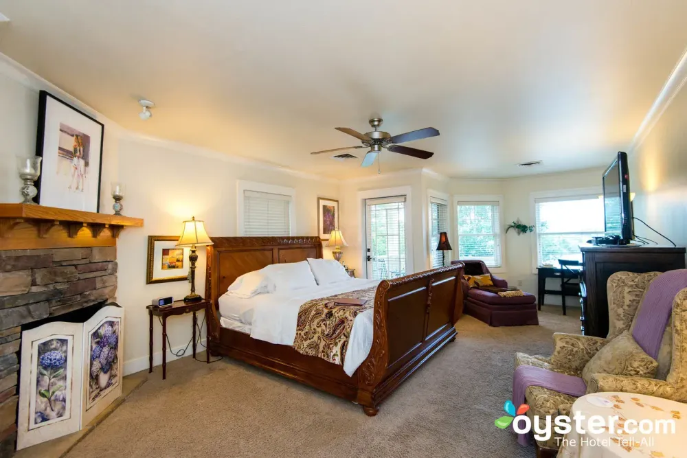 Arkansas Hotels & Resorts | Oyster.com Hotel Reviews