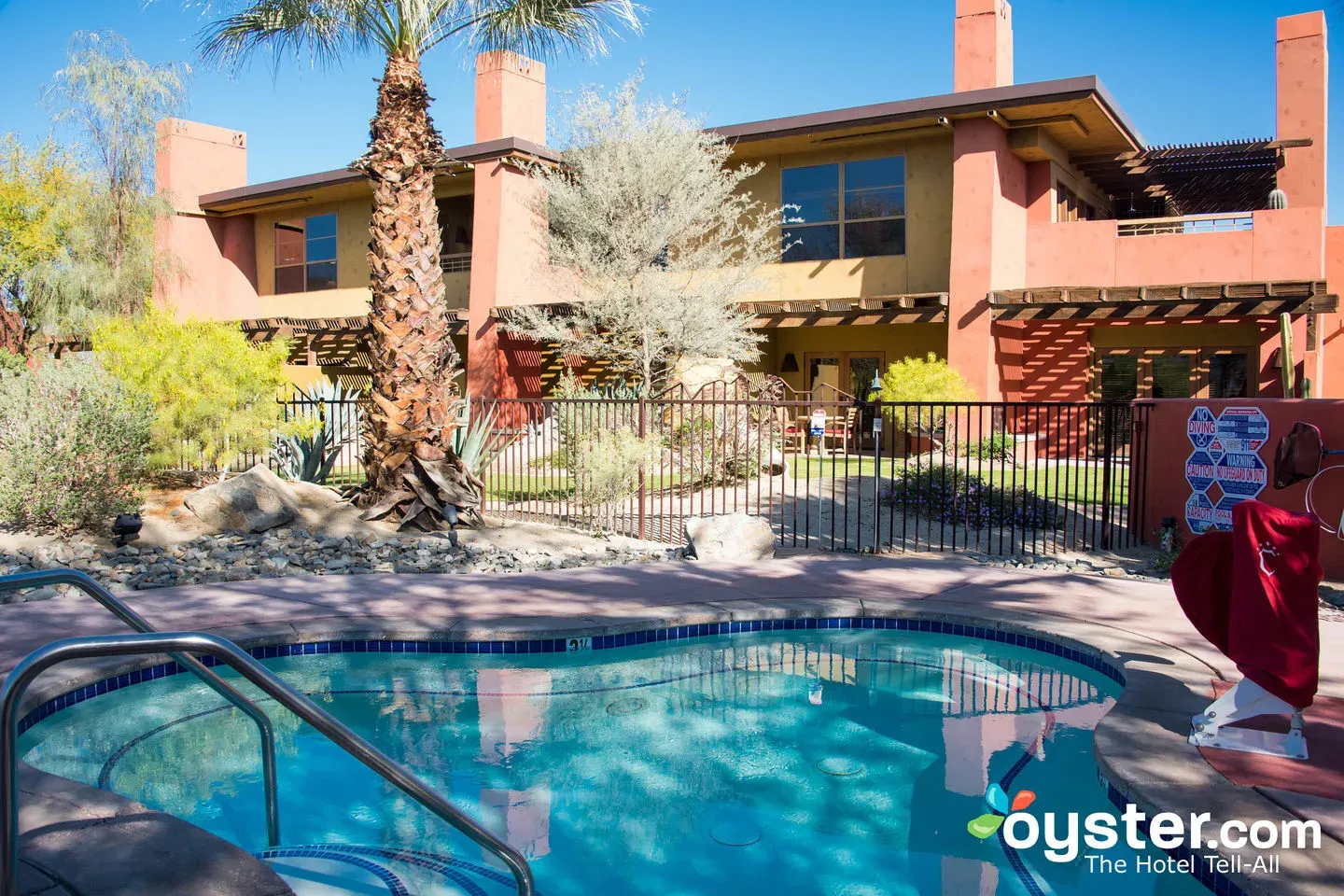 Embarc Palm Desert Review: What To REALLY Expect If You Stay | Oyster.com