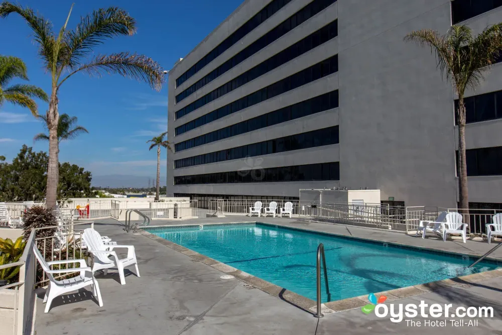 Compton Hotels & Resorts | Oyster.com Hotel Reviews