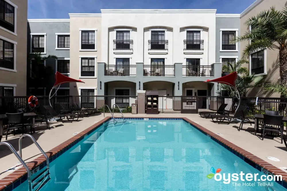 Hampton Inn Santa Barbara/Goleta Review: What To REALLY Expect If You Stay