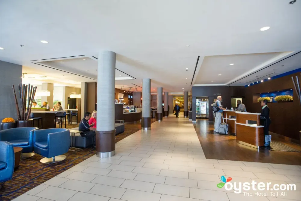 Courtyard Los Angeles LAX/Century Boulevard Review: What To REALLY ...